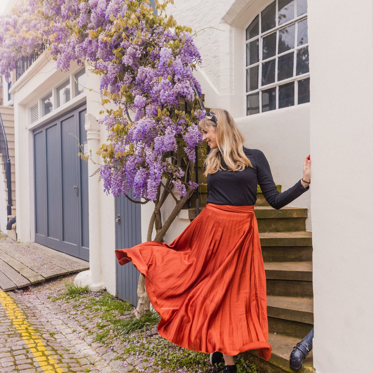London Wisteria Guide 2026 (with Map!) – Best Locations & When to Visit
